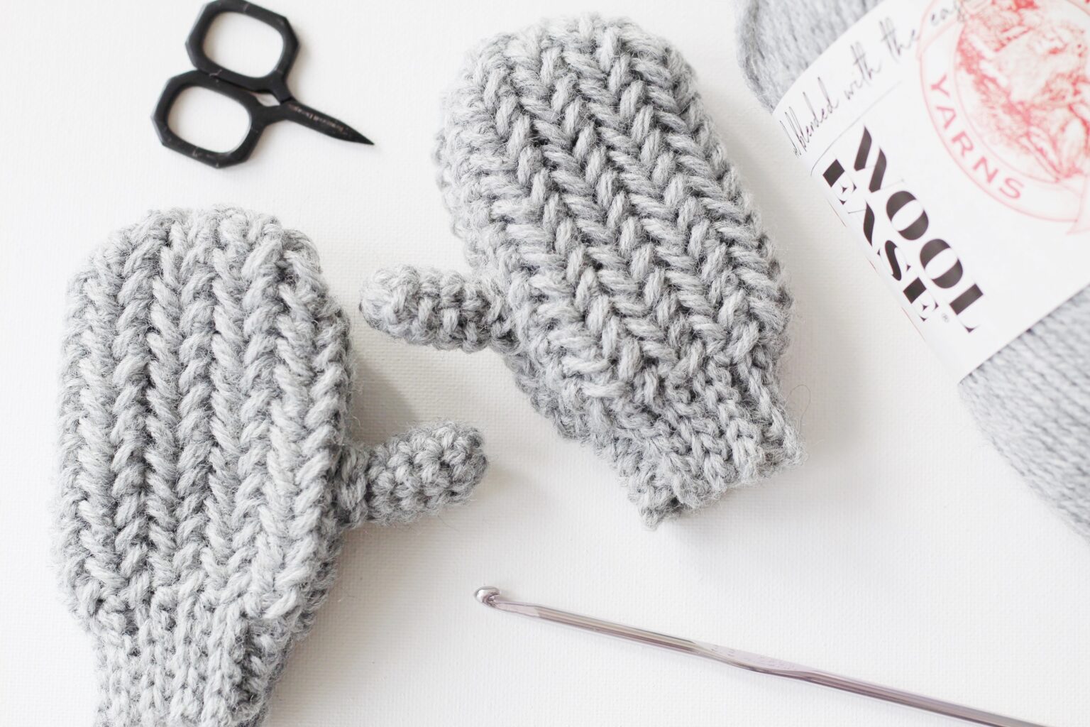 Harley Herringbone Crochet Mittens – FREE PATTERN – Lakeside Loops